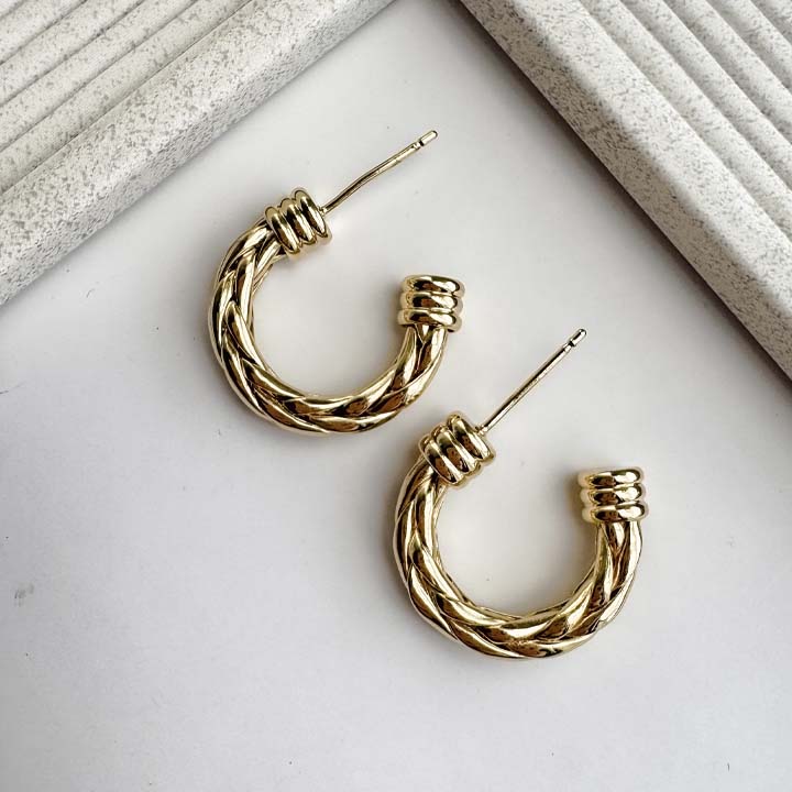 Candonga trenza dorada