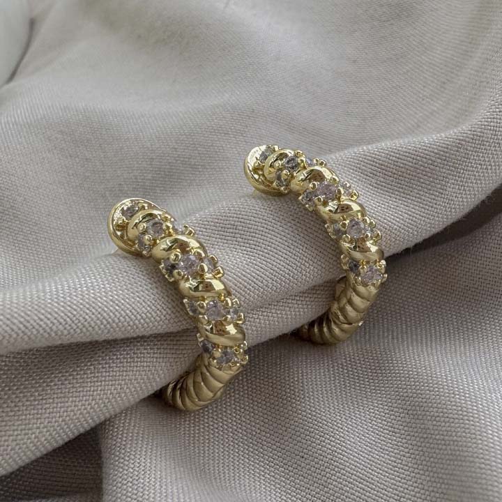 Candonga doradas brillantes